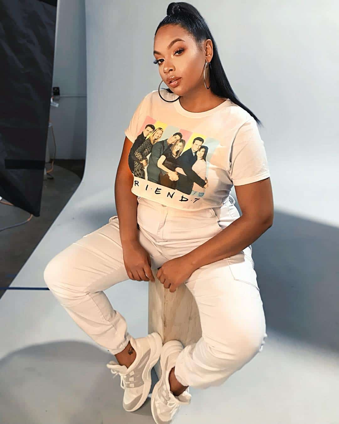 Stephanie Novas: Bio, Wiki, Age, Height, Weight, Instagram, Photo ...