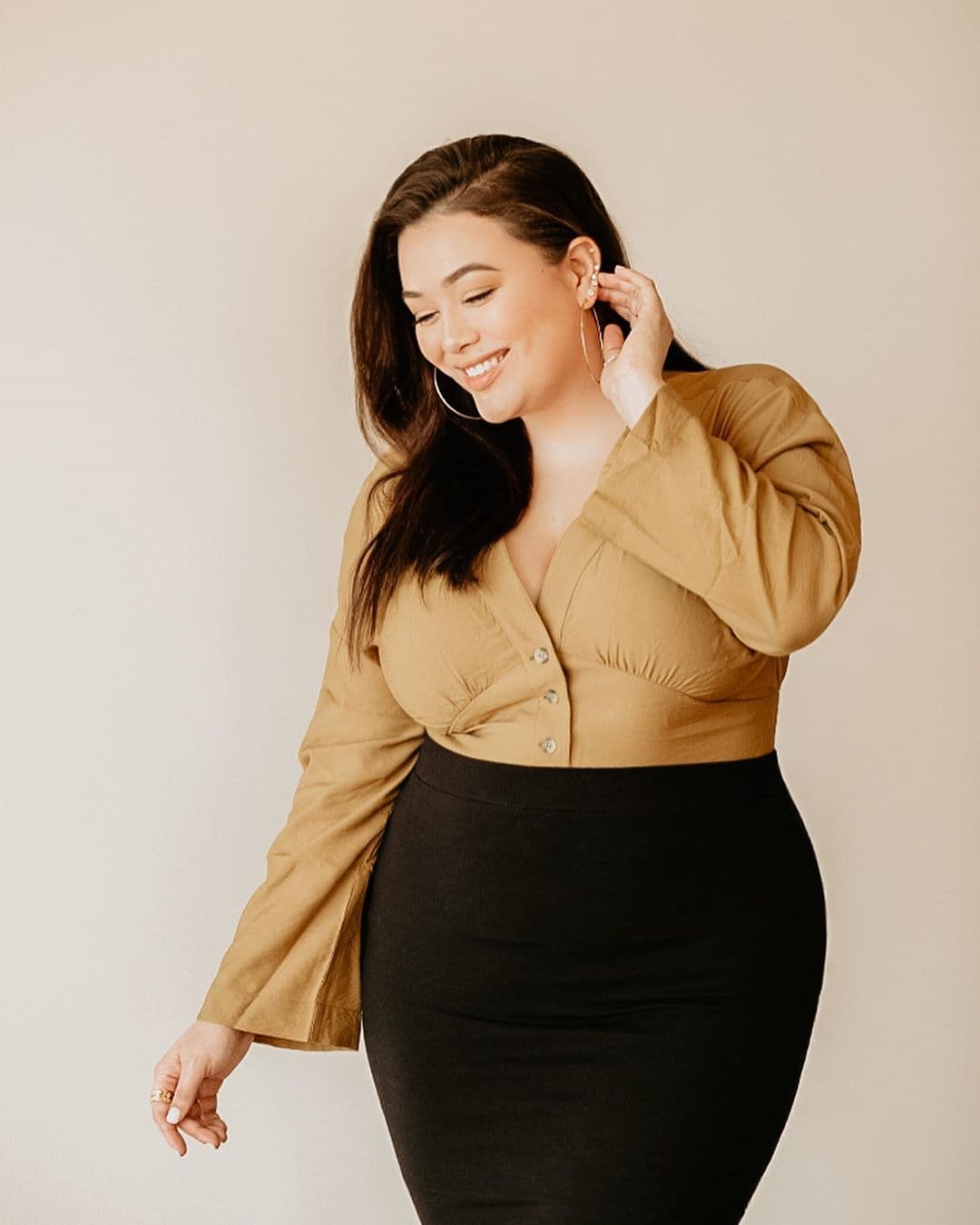 Adrianna Moss - Height, Weight, Bio, Wiki, Age, Photo, Instagram ...