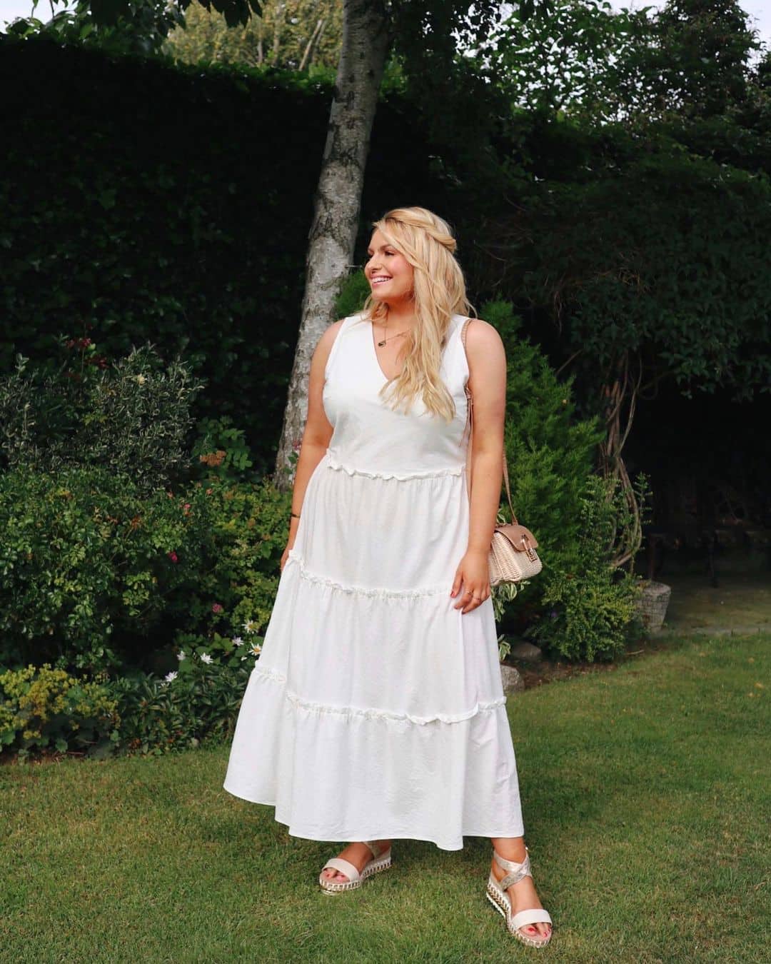 Louise O'Reilly - Height, Weight, Bio, Wiki, Age, Instagram ...